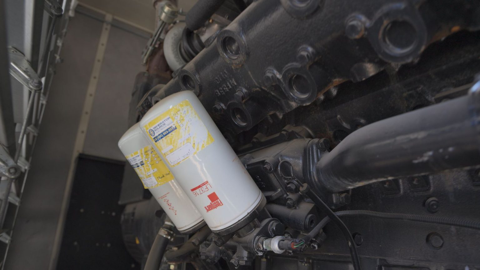 Oil & Filter Replacement | Generator Source